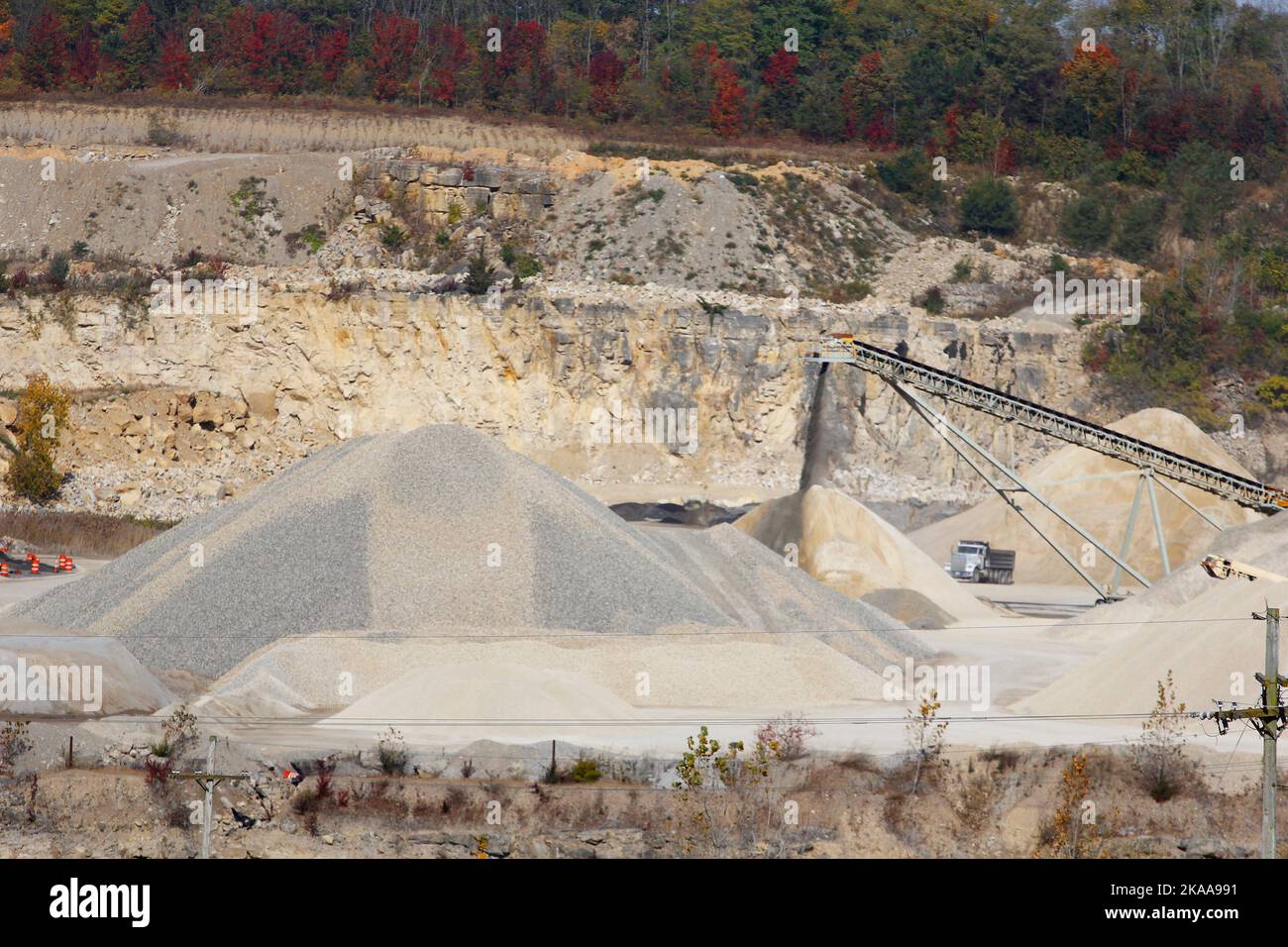 Active Quarry, Quarry Trails Metro Park, Columbus, Ohio Stock Photo - Alamy