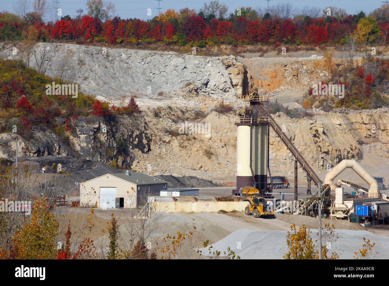 Quarry trails metro park hi-res stock photography and images - Alamy