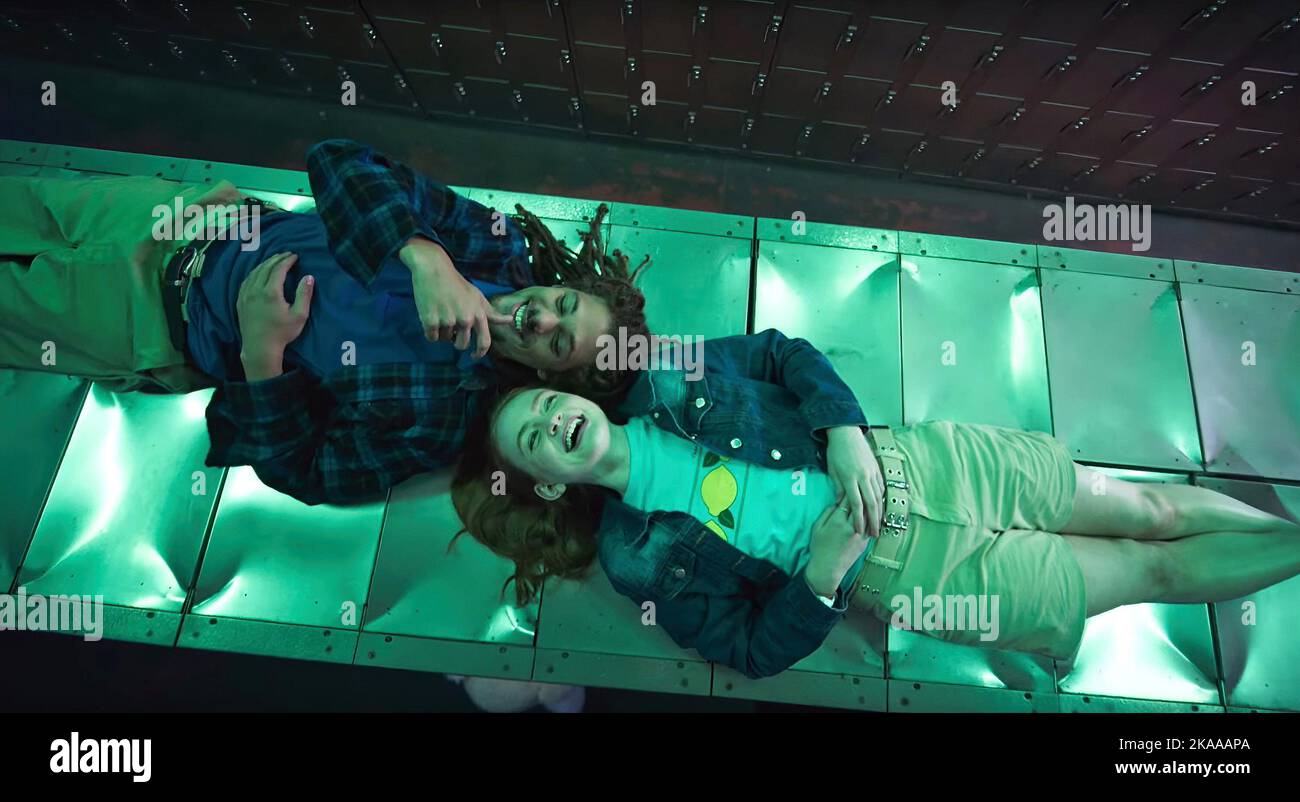 DEAR ZOE, from left: Kweku Collins, Sadie Sink, 2022. © Freestyle ...