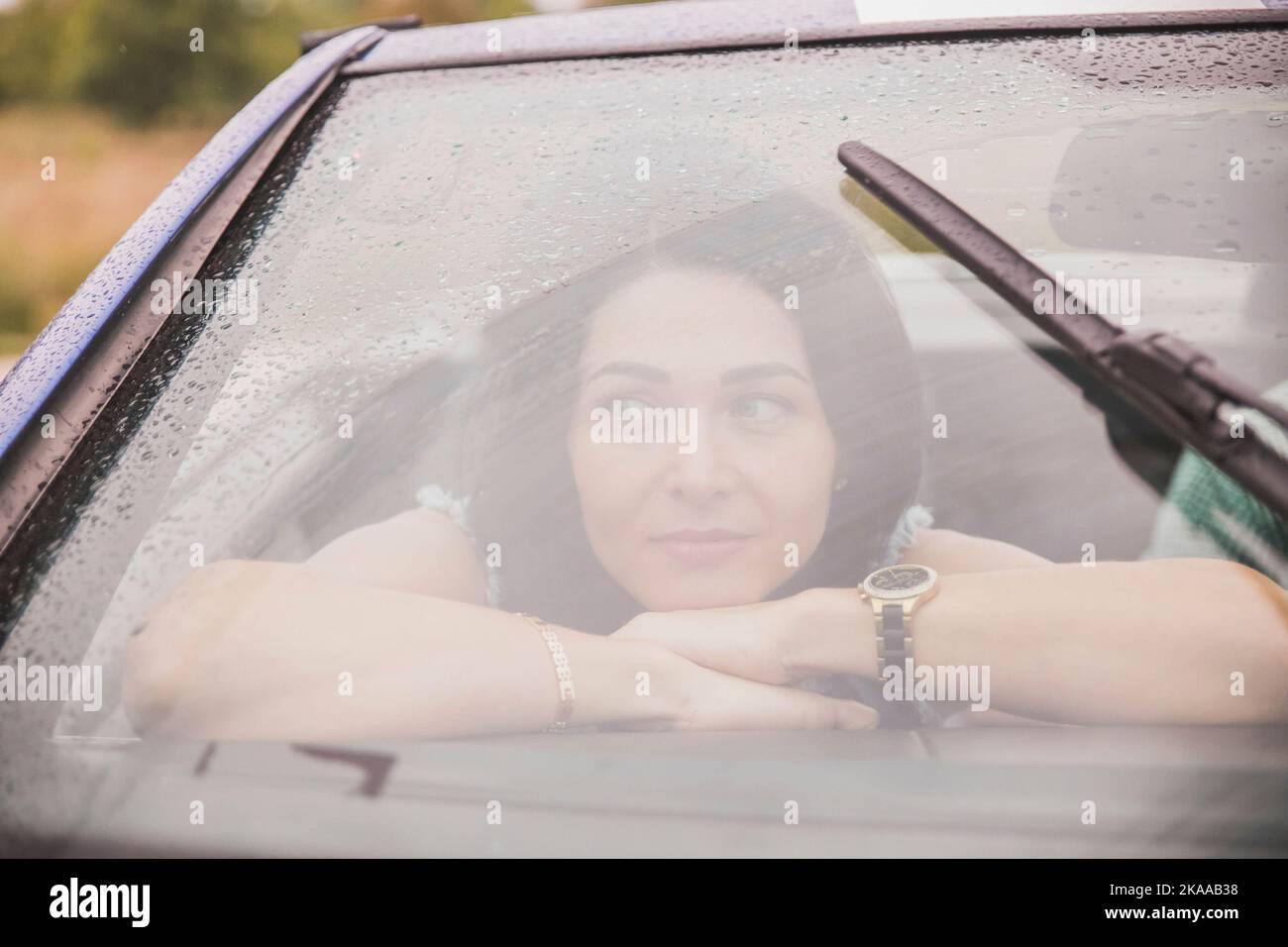 Rain woman rain dashboard hi-res stock photography and images - Alamy
