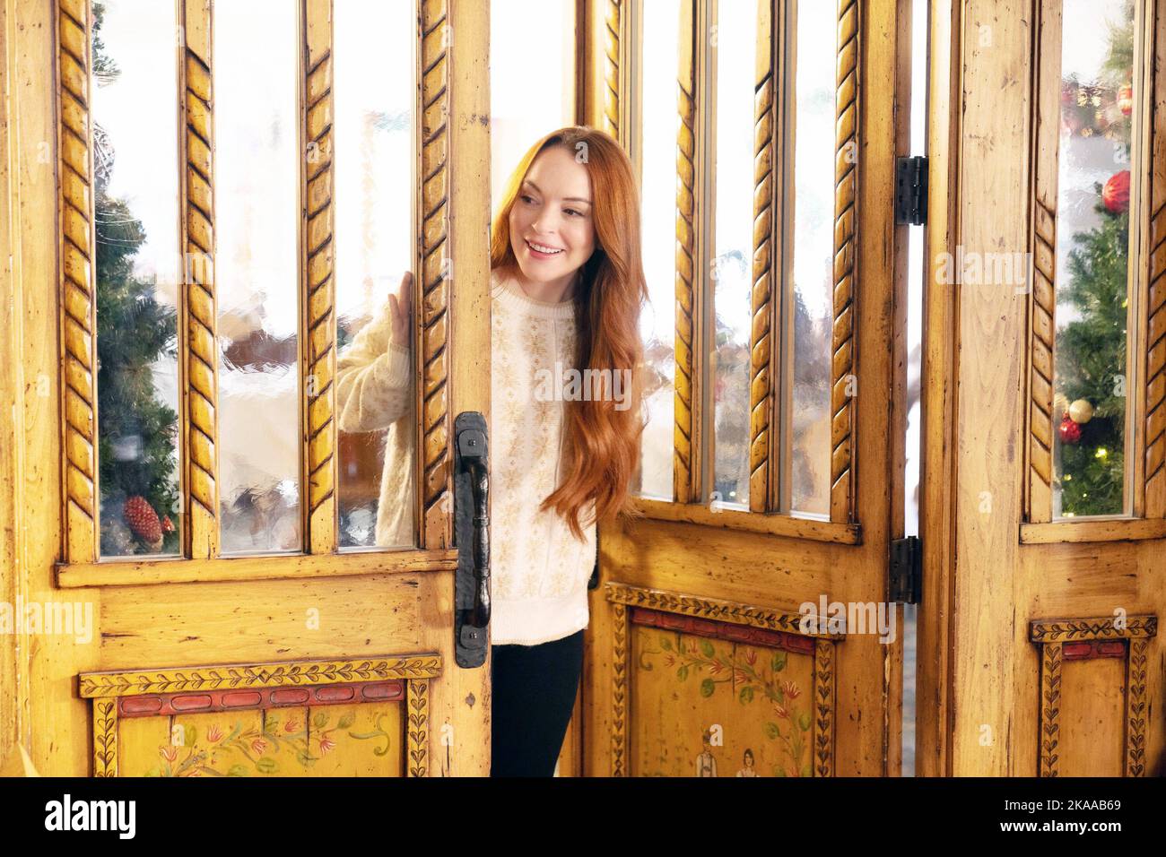 FALLING FOR CHRISTMAS, Lindsay Lohan, 2022. ph: Scott Everett White ...