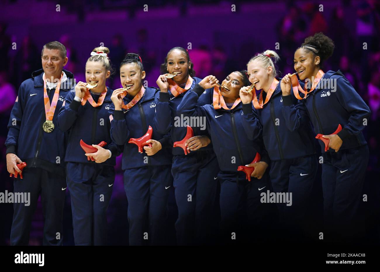 Liverpool, UK. 01st Nov, 2022. Gymnastics: World Championship, women ...