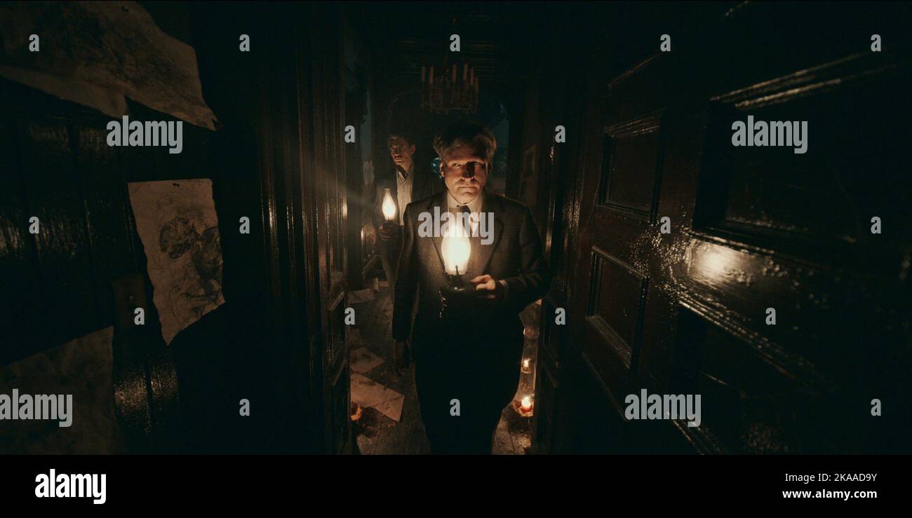 GUILLERMO DEL TORO'S CABINET OF CURIOSITIES, Ben Barnes, Pickman's ...