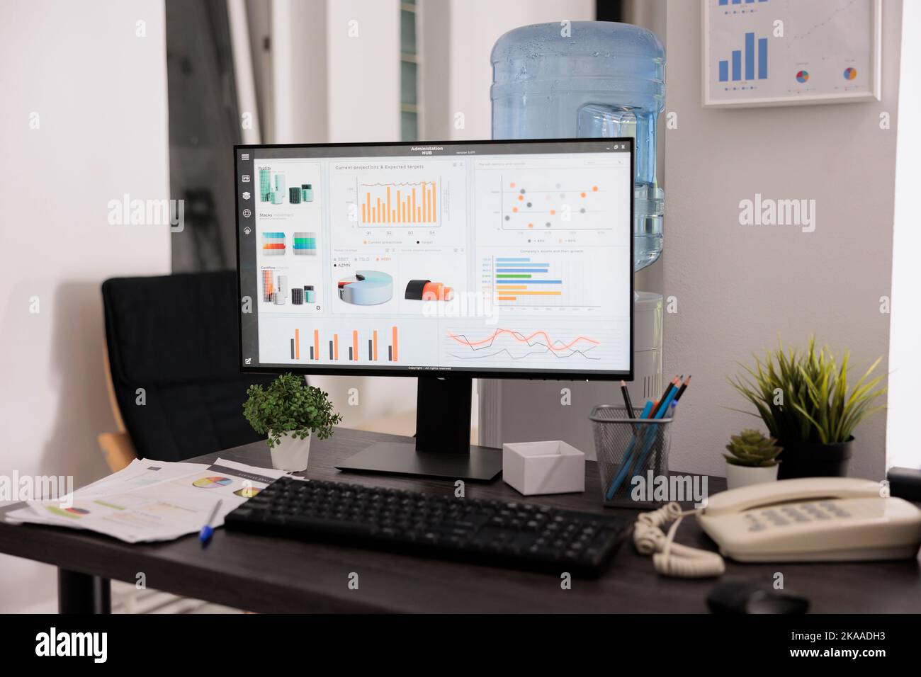 Plants next to computer hi-res stock photography and images - Alamy