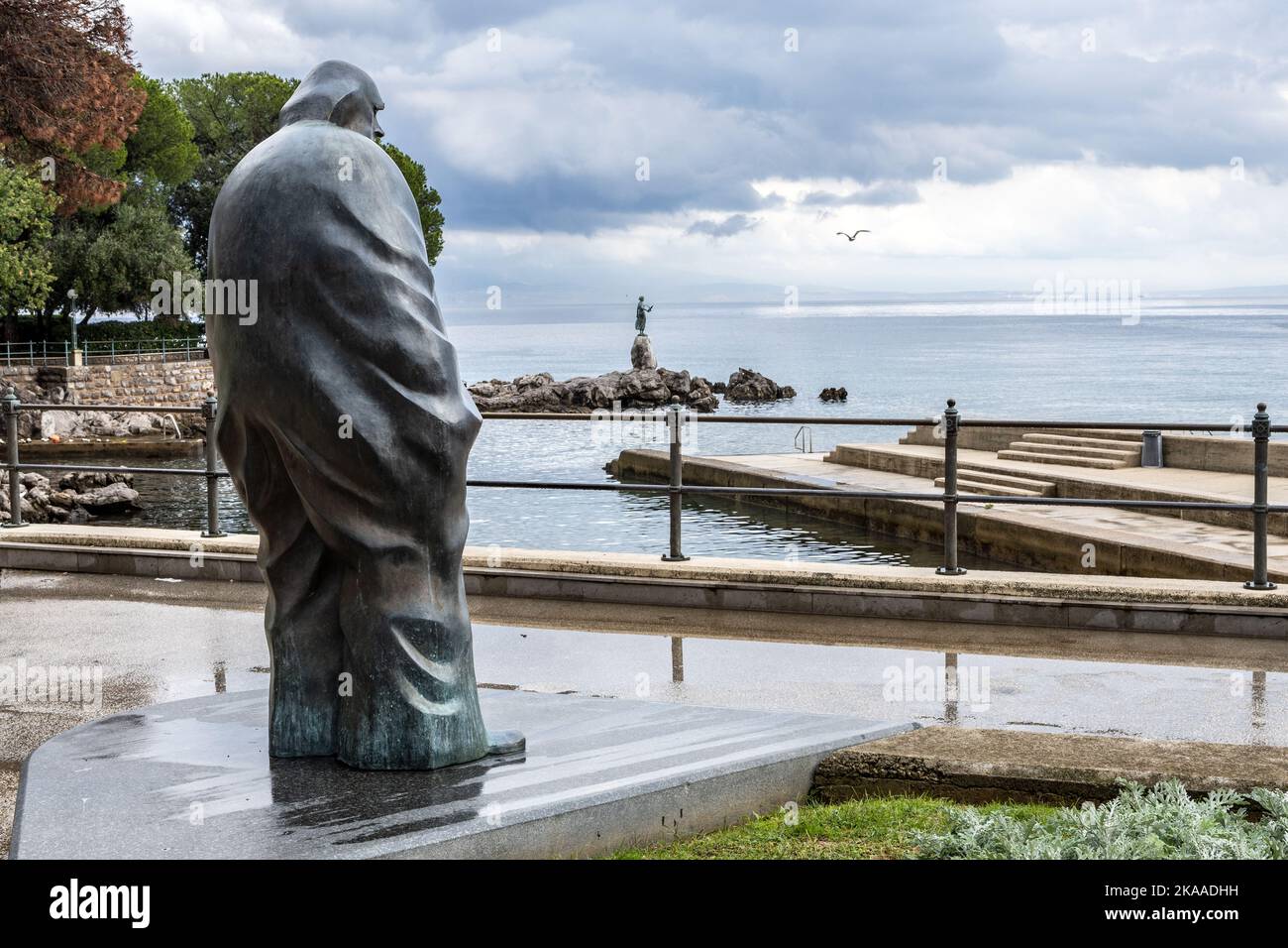 Statues miroslav krleza hi-res stock photography and images - Alamy