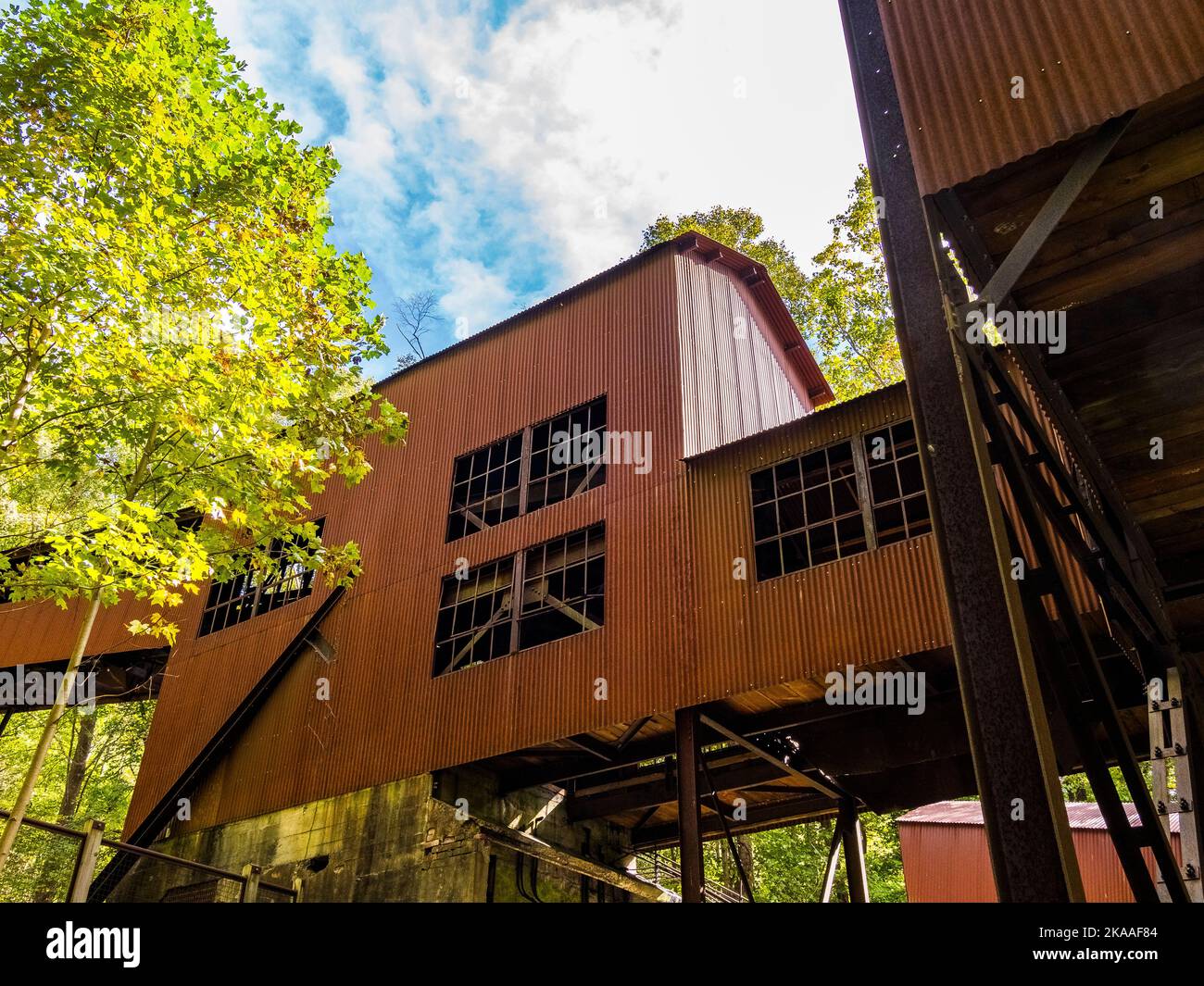 Tripple coal processing unit in historic Nuttallburg in the New River ...