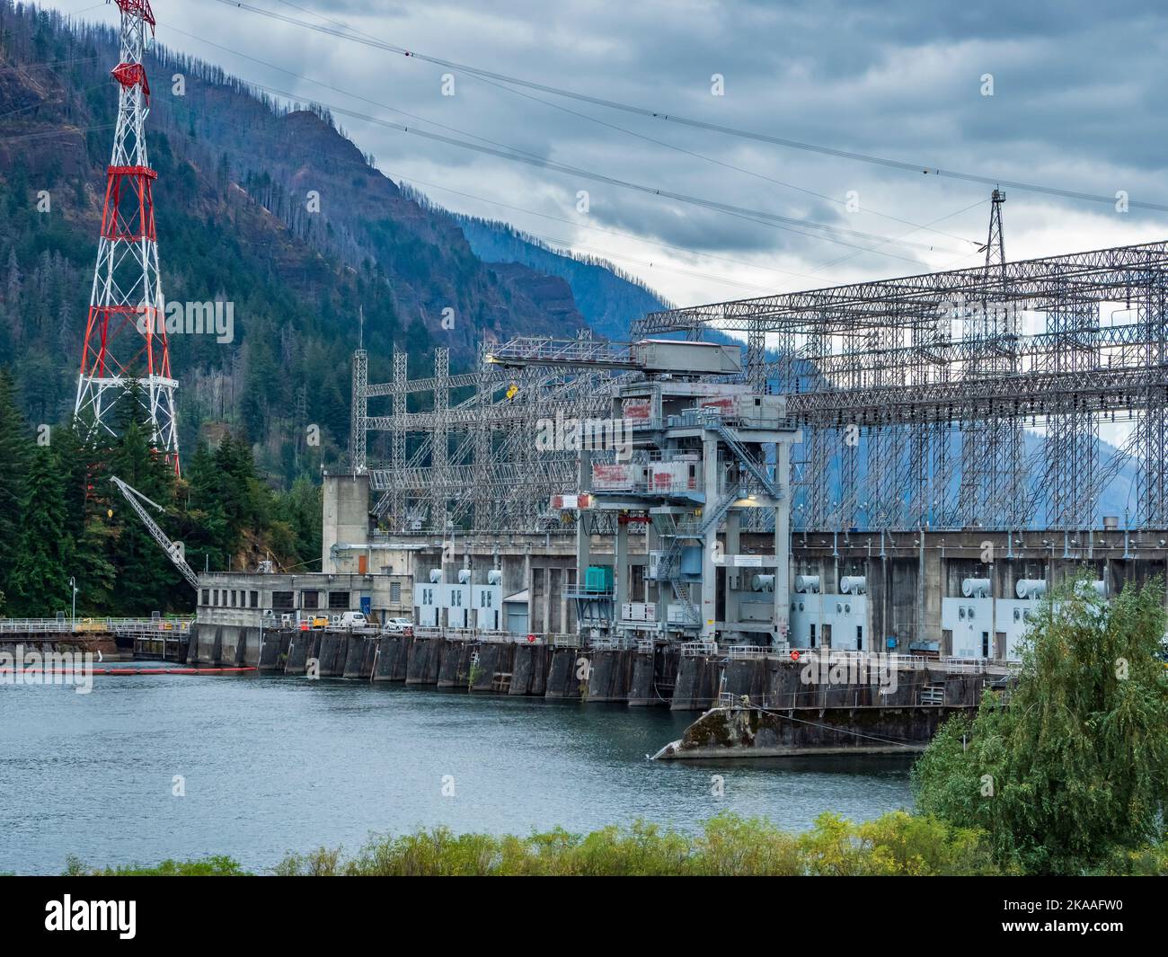 Bonneville Dam, Columbia River Gorge National Scenic Area, Oregon Stock ...