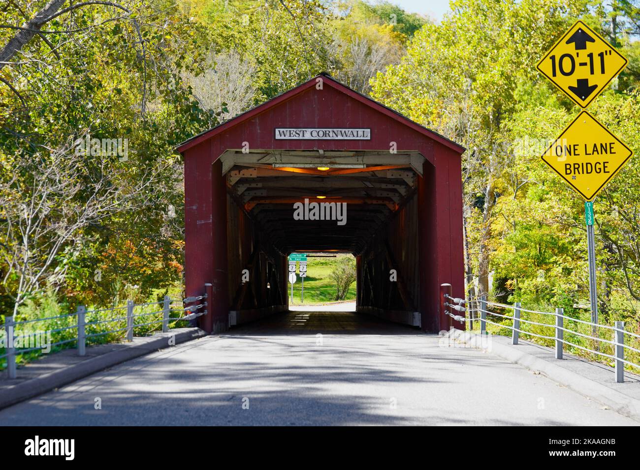 Housatonic road hi-res stock photography and images - Alamy