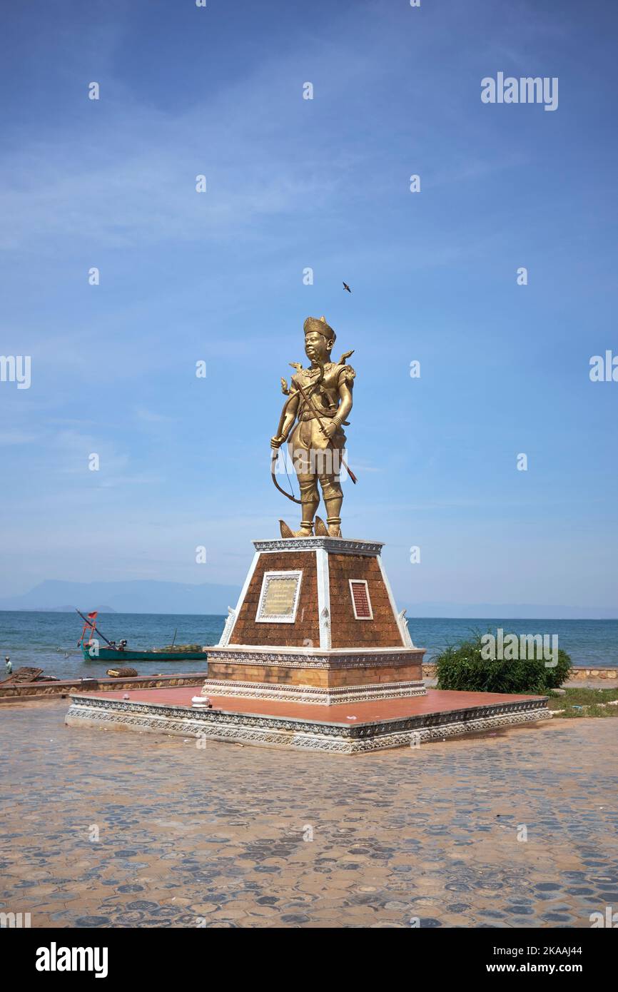 Statue of Sdech Korn (Srei Chettha II) King of Cambodia at the Fishing ...