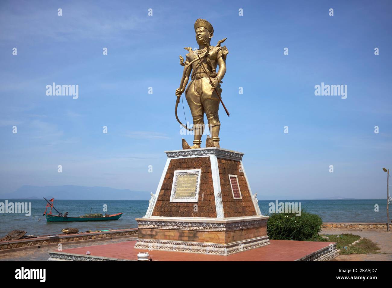 Statue of Sdech Korn (Srei Chettha II) King of Cambodia at the Fishing ...