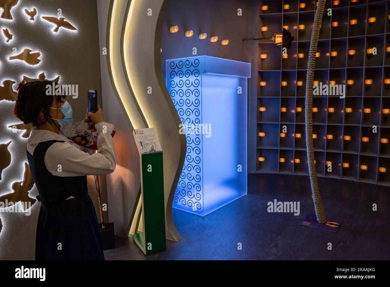 SHANGHAI, CHINA - NOVEMBER 1, 2022 - Visitors visit the "Jin Yong ...