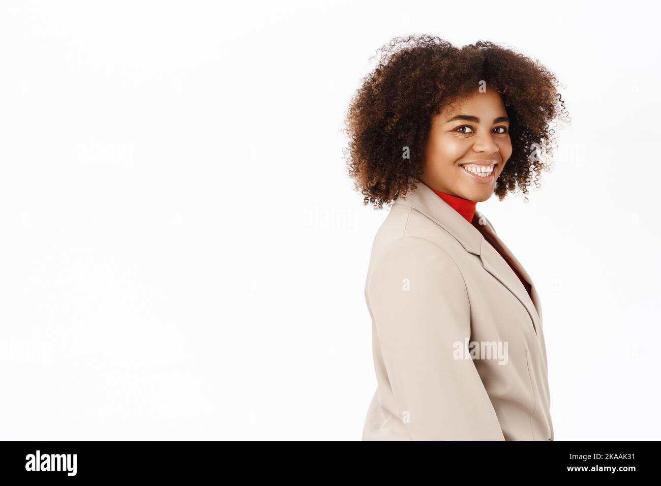 Portrait of smiling african american businesswoman, company worker in ...