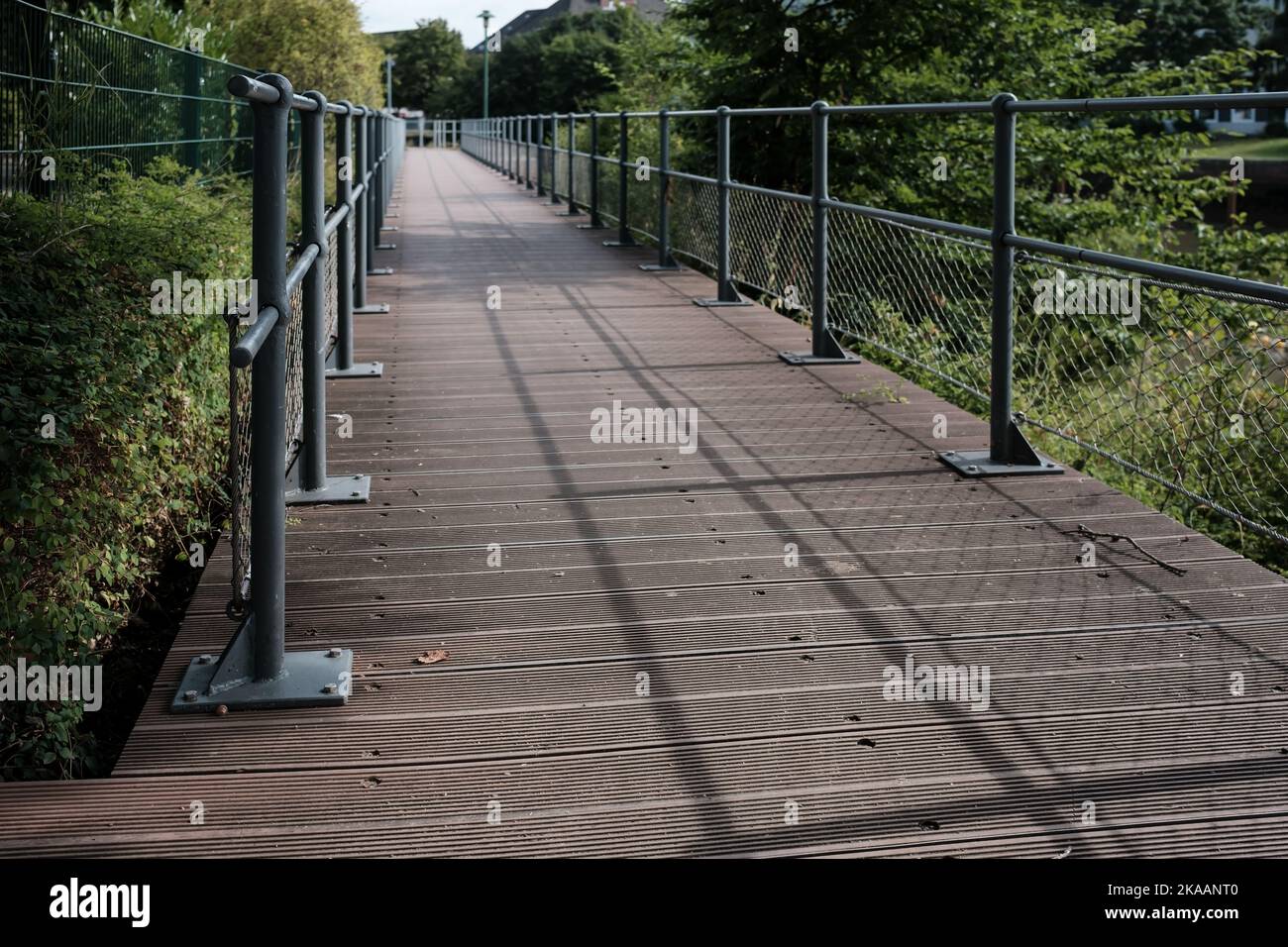 Mesh railings hi-res stock photography and images - Alamy