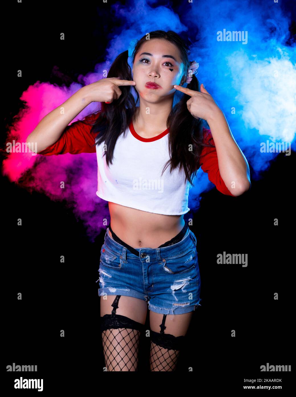 Harley quinn portrait hi-res stock photography and images - Alamy