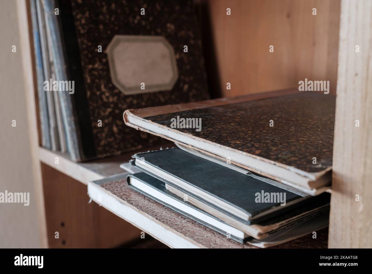 Close up lot sheets hi-res stock photography and images - Alamy