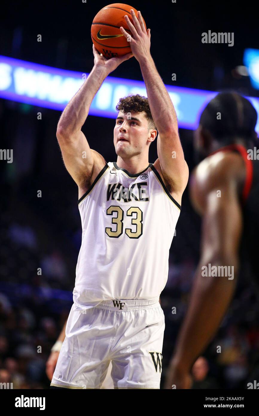 November 1, 2022: Wake Forest sophomore Matthew Marsh (33) takes free ...