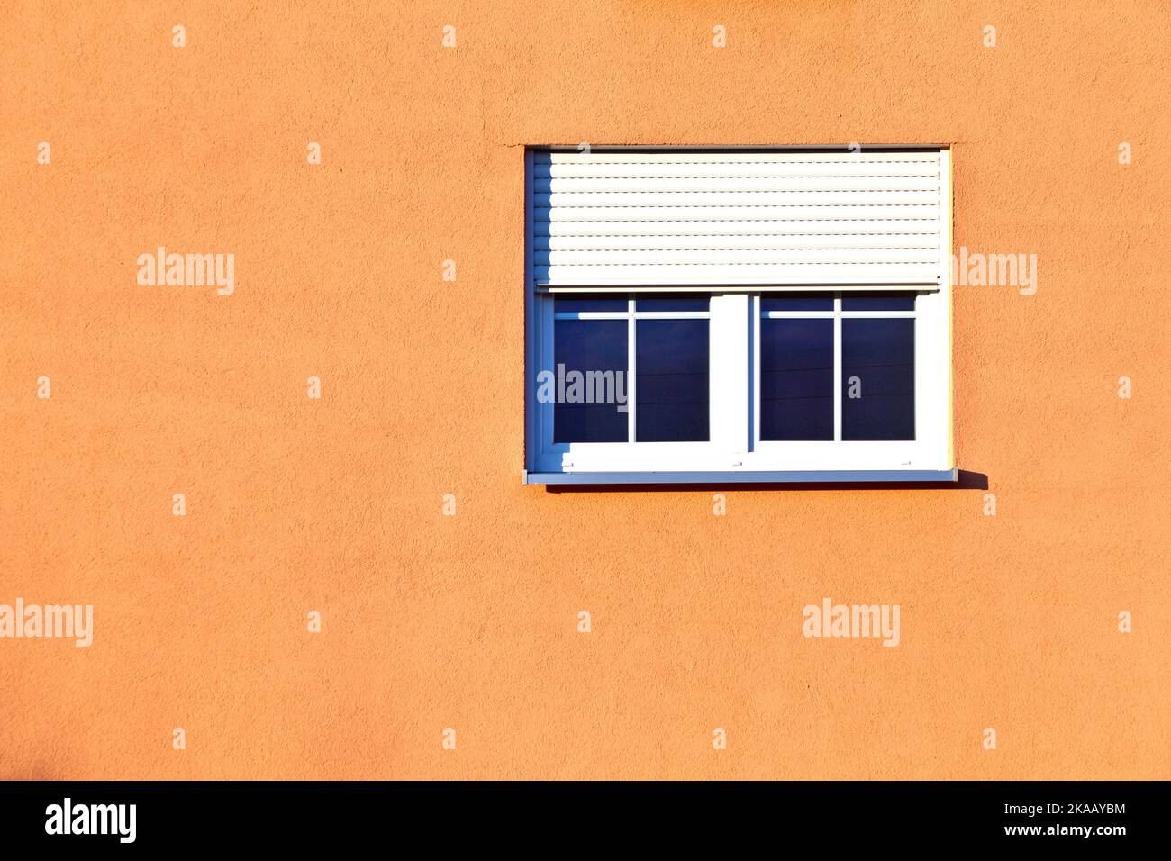 pattern of house facade with windows Stock Photo - Alamy