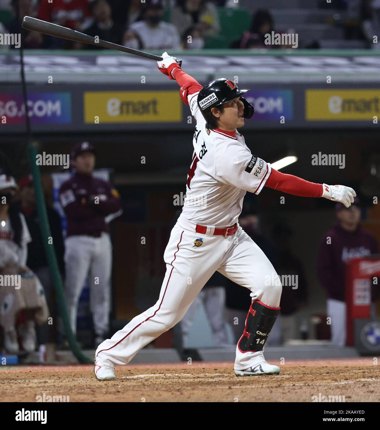 02nd Nov, 2022. Baseball: 2022 Korean Series Choi Jeong of the SSG ...