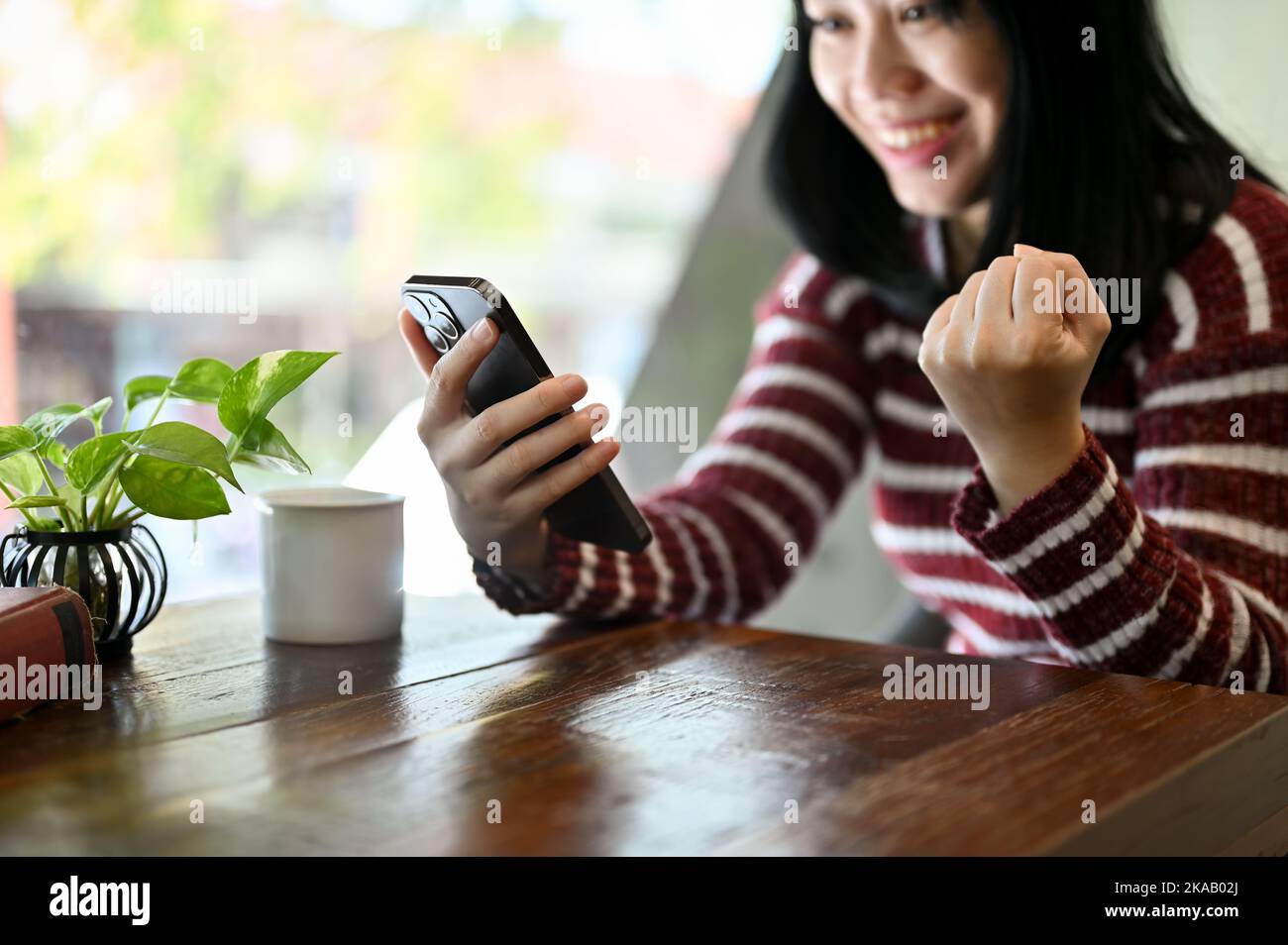 Unexpected application hi-res stock photography and images - Alamy