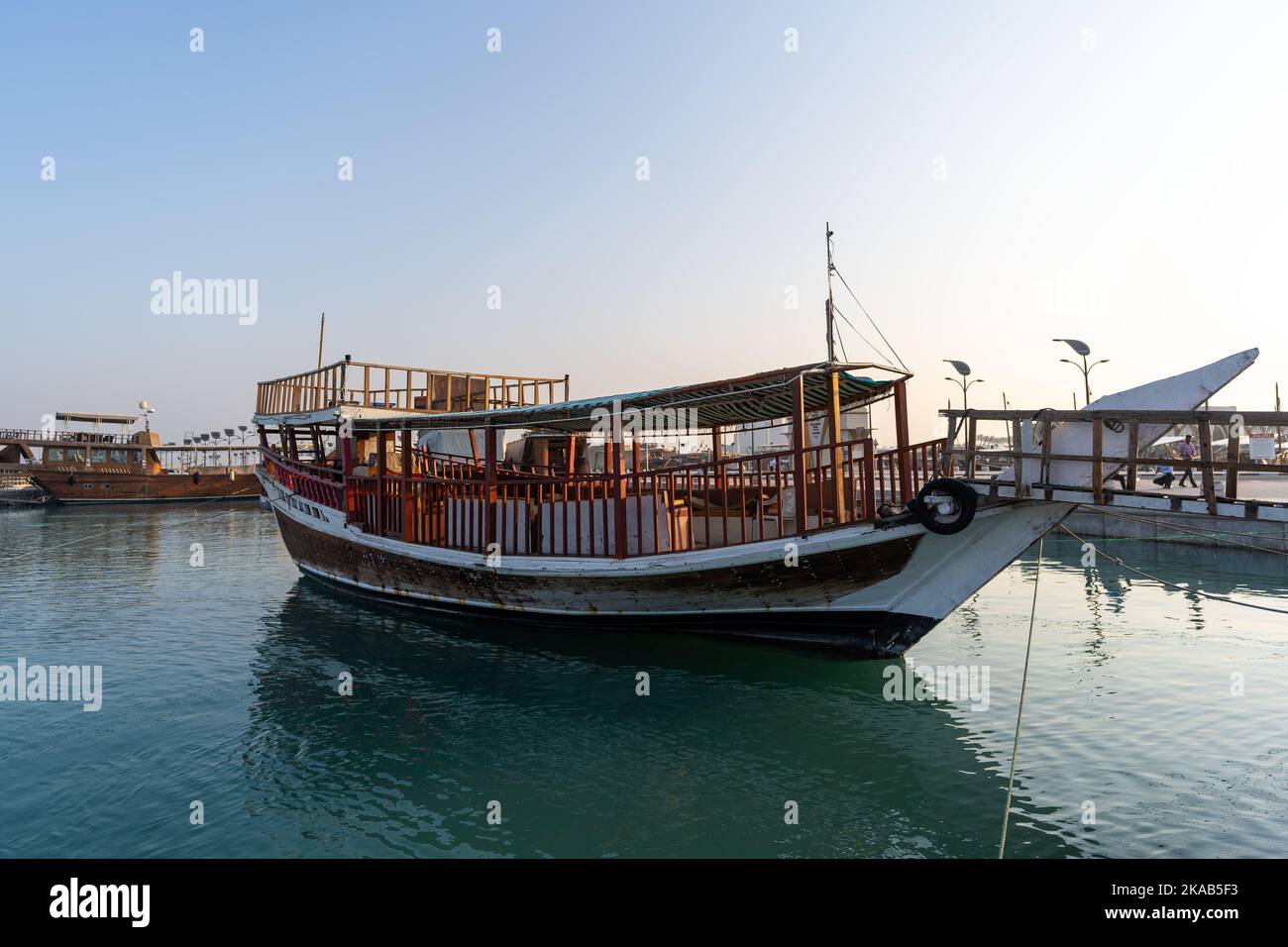 Traditional arabic dhow in Doha corniche, Qatar Stock Photo - Alamy