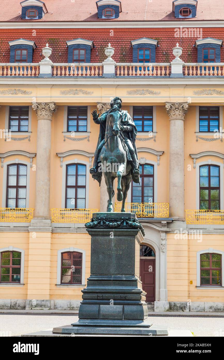 Carl-August Monument (Weimar Stock Photo - Alamy