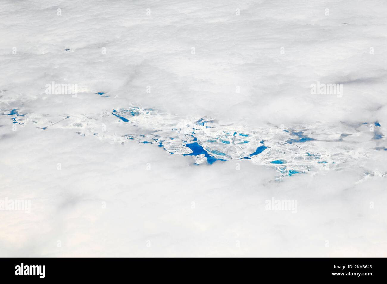 sheet of ice floating on the arctic ocean Stock Photo - Alamy