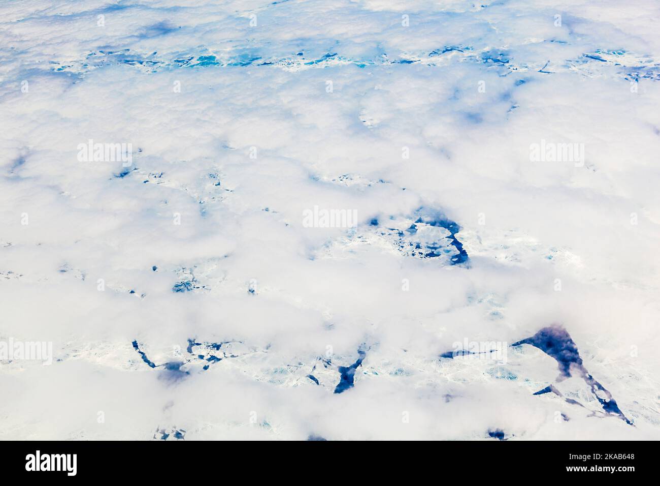 sheet of ice floating on the arctic ocean Stock Photo - Alamy
