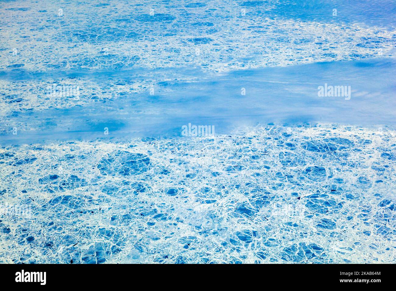 sheet of ice floating on the arctic ocean Stock Photo - Alamy