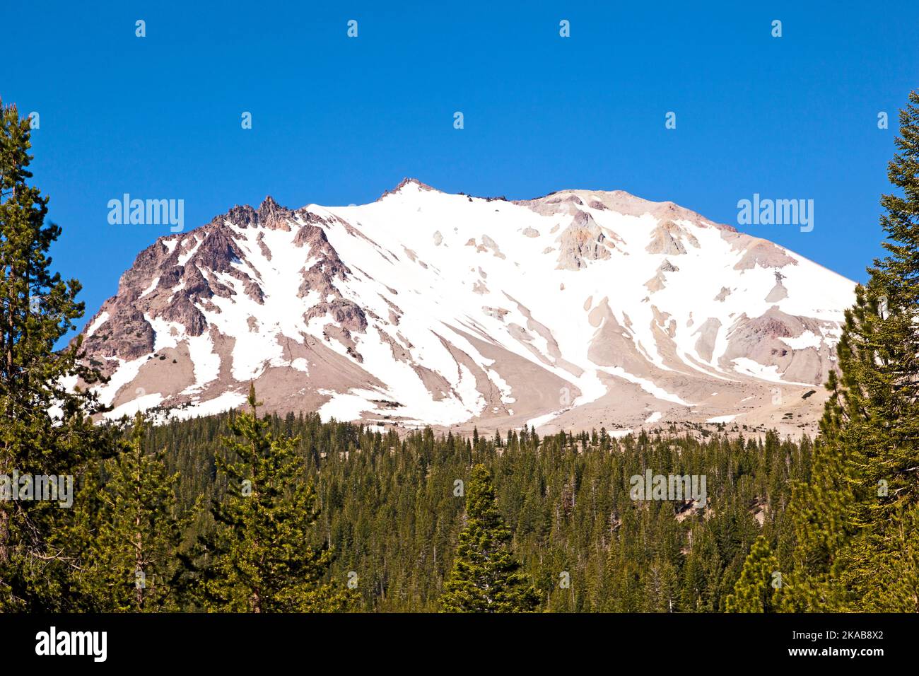 snow on Mount Lassen in the national park Stock Photo - Alamy
