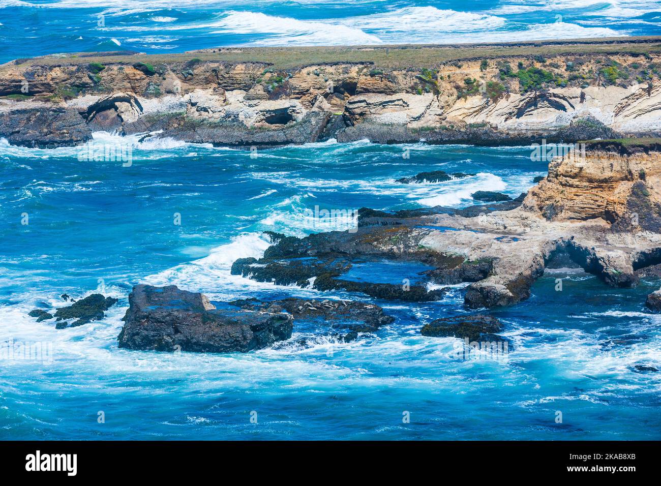 wild pacific coast at point arena with cliffs Stock Photo - Alamy