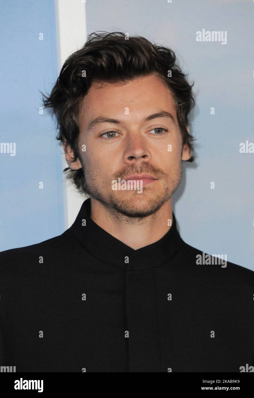 Los Angeles, CA. 1st Nov, 2022. Harry Styles at arrivals for MY ...