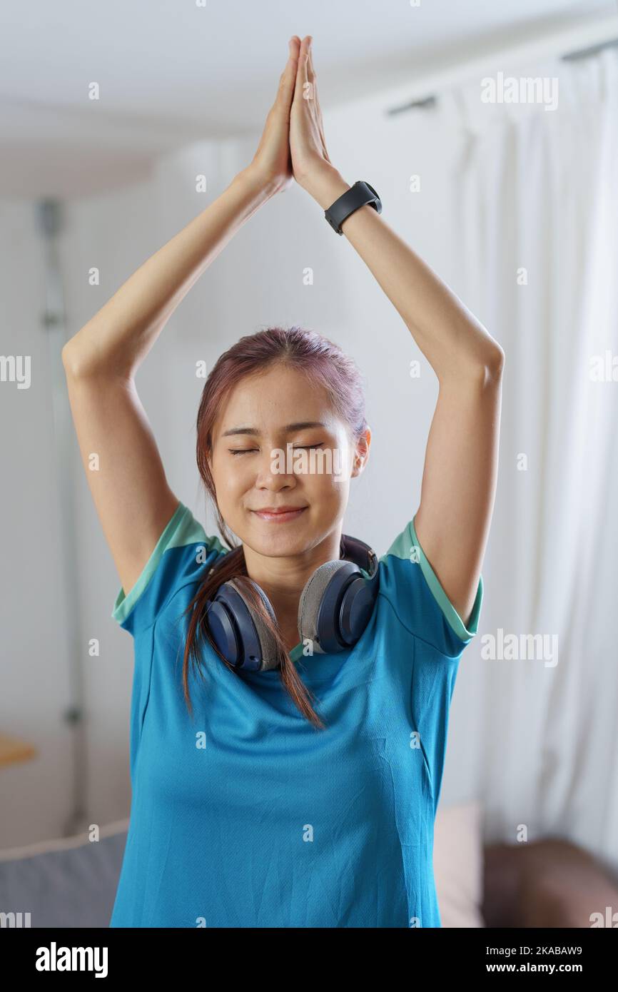 Breathing exercises office hi-res stock photography and images - Alamy