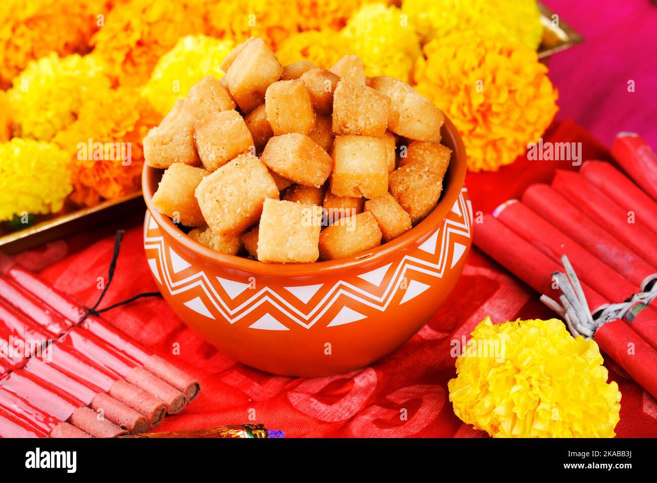 Shakkar pare / Shakkarpare / shankar pale is a sweet tea time snack ...