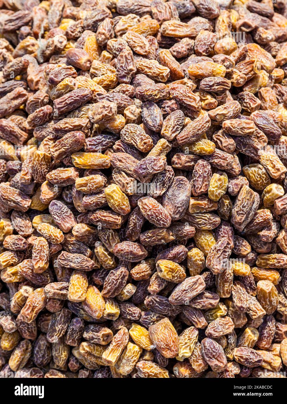 raisins sold on the outdoor market Stock Photo - Alamy
