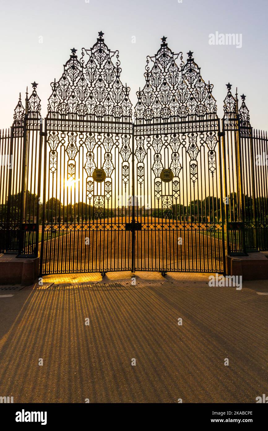 gate at indian parliament in Delhi Stock Photo - Alamy