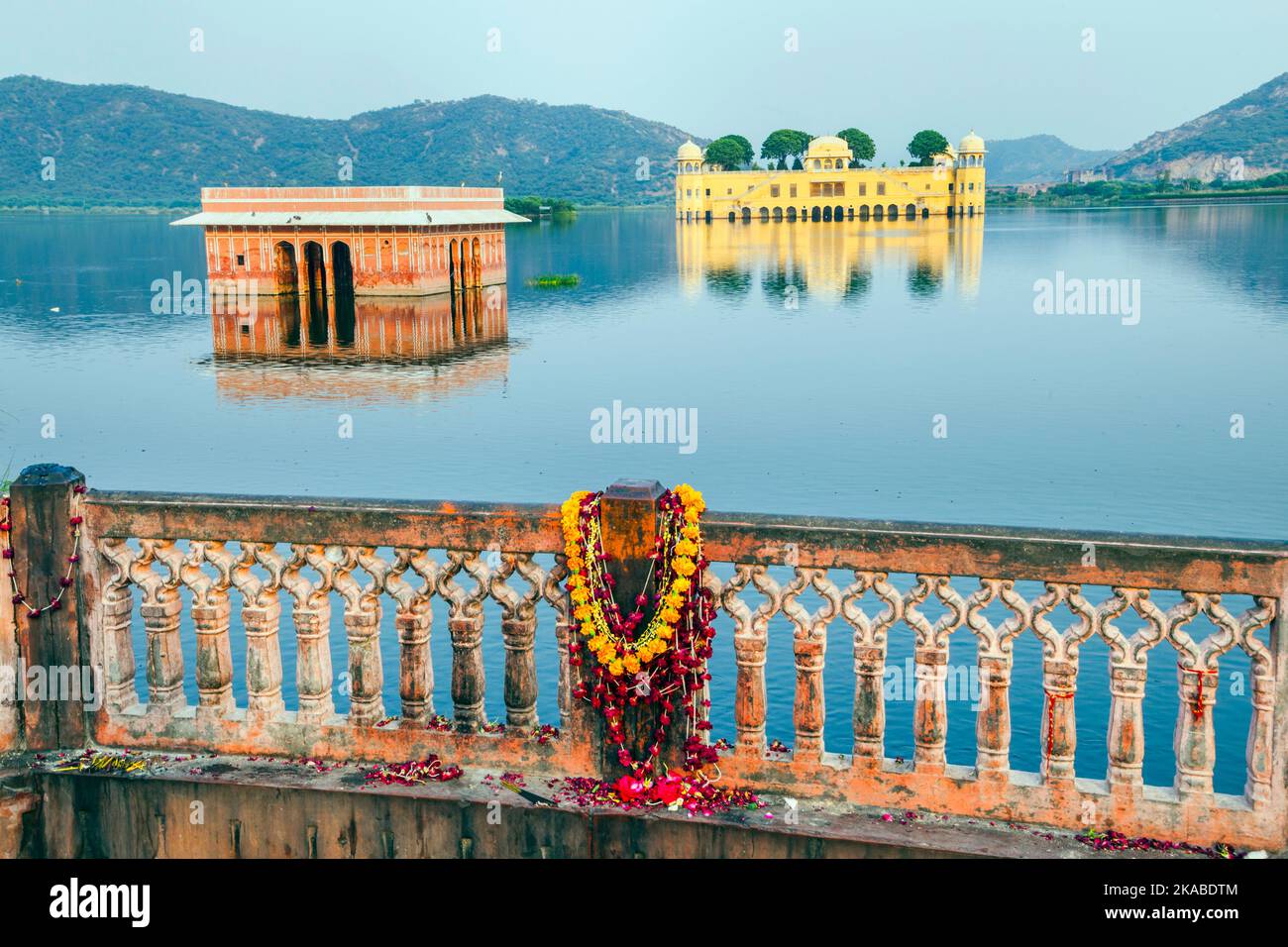 Water Palace (Jal Mahal) in Man Sagar Lake. Jaipur, Rajasthan, India ...