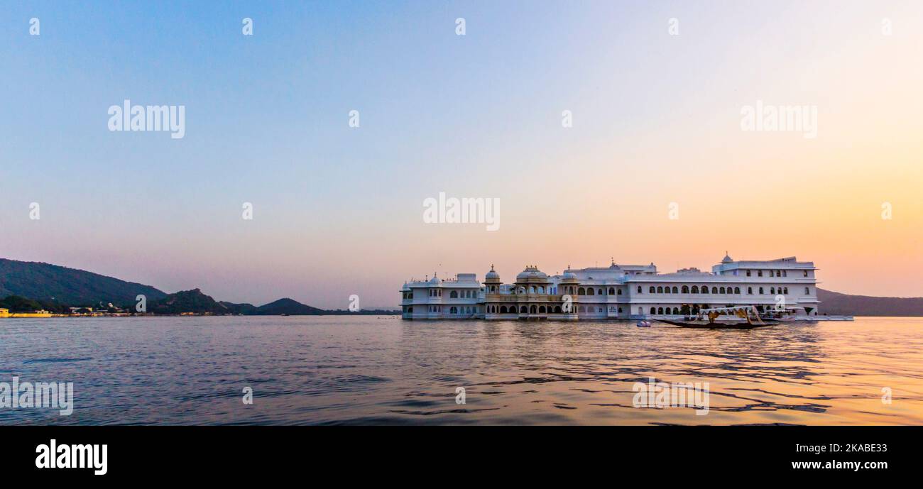 The Lake Palace, Udaipur Rajasthan Stock Photo - Alamy