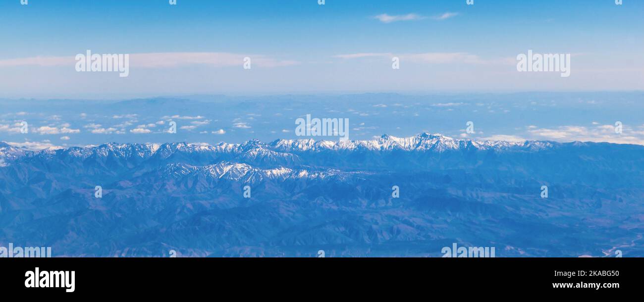 mountains of atlas range in morocco Stock Photo - Alamy