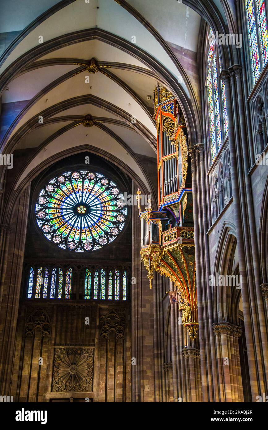 Church window in Strasbourg Cathedral Stock Photo - Alamy