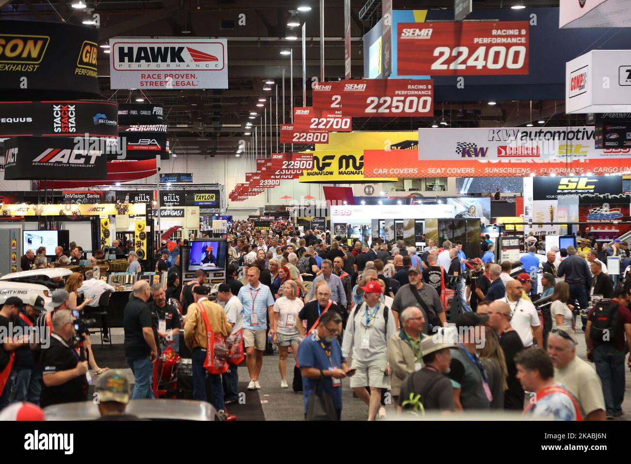 Sema show 2022 tue hi-res stock photography and images - Alamy