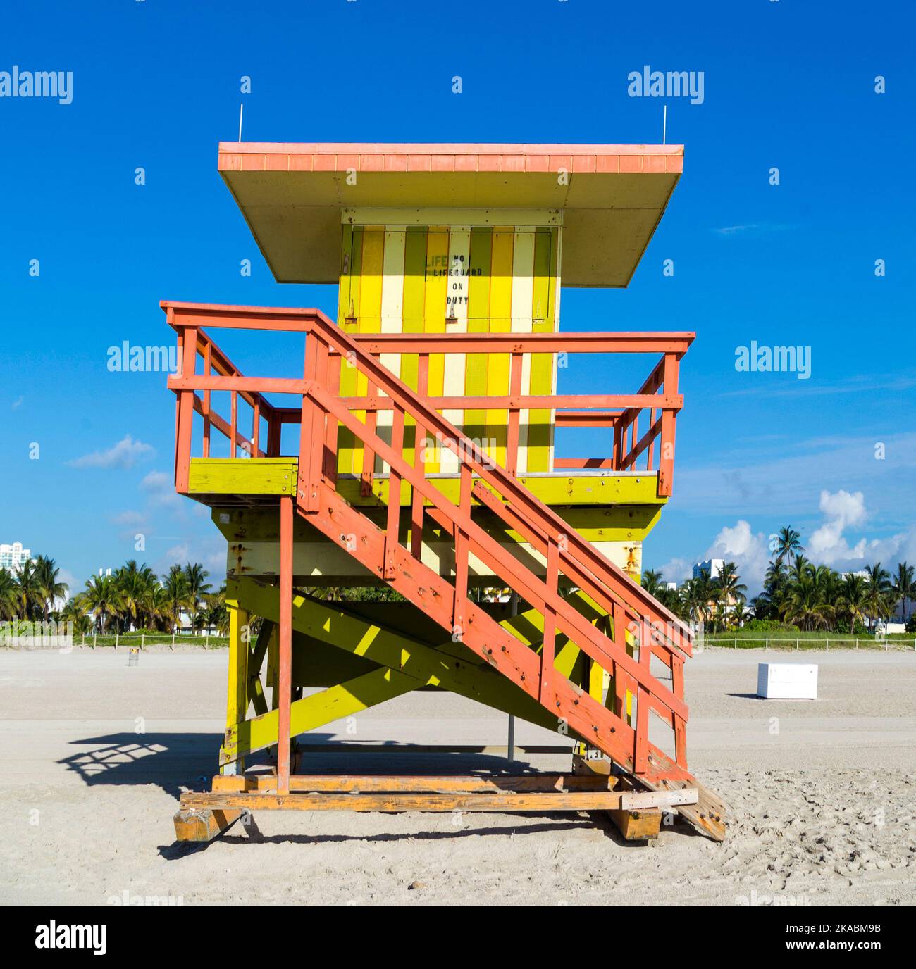 Lifeguard cabin on empty beach, Miami Beach, Florida, USA, safety ...