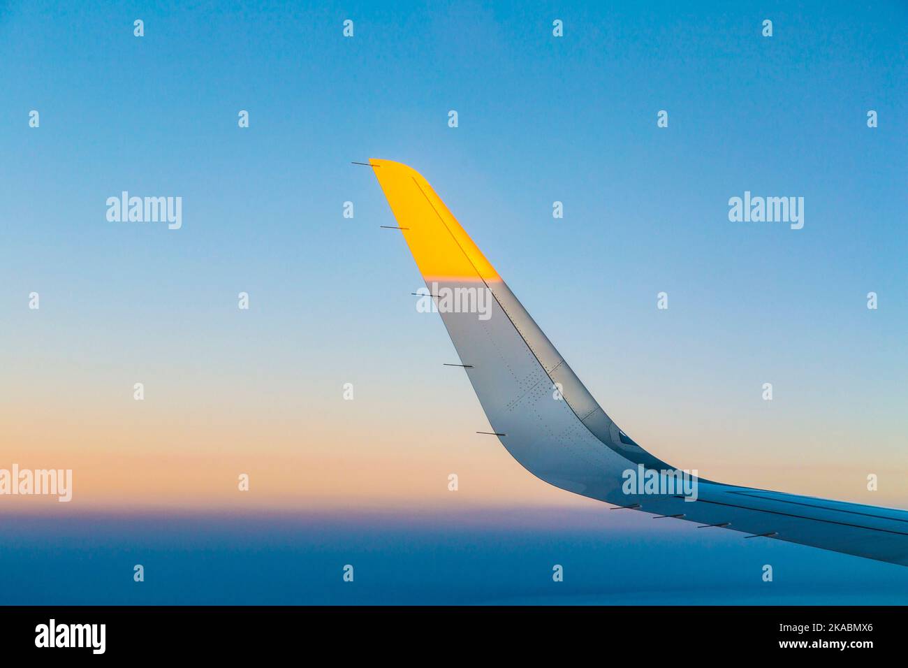 Aircraft in the evening hi-res stock photography and images - Alamy
