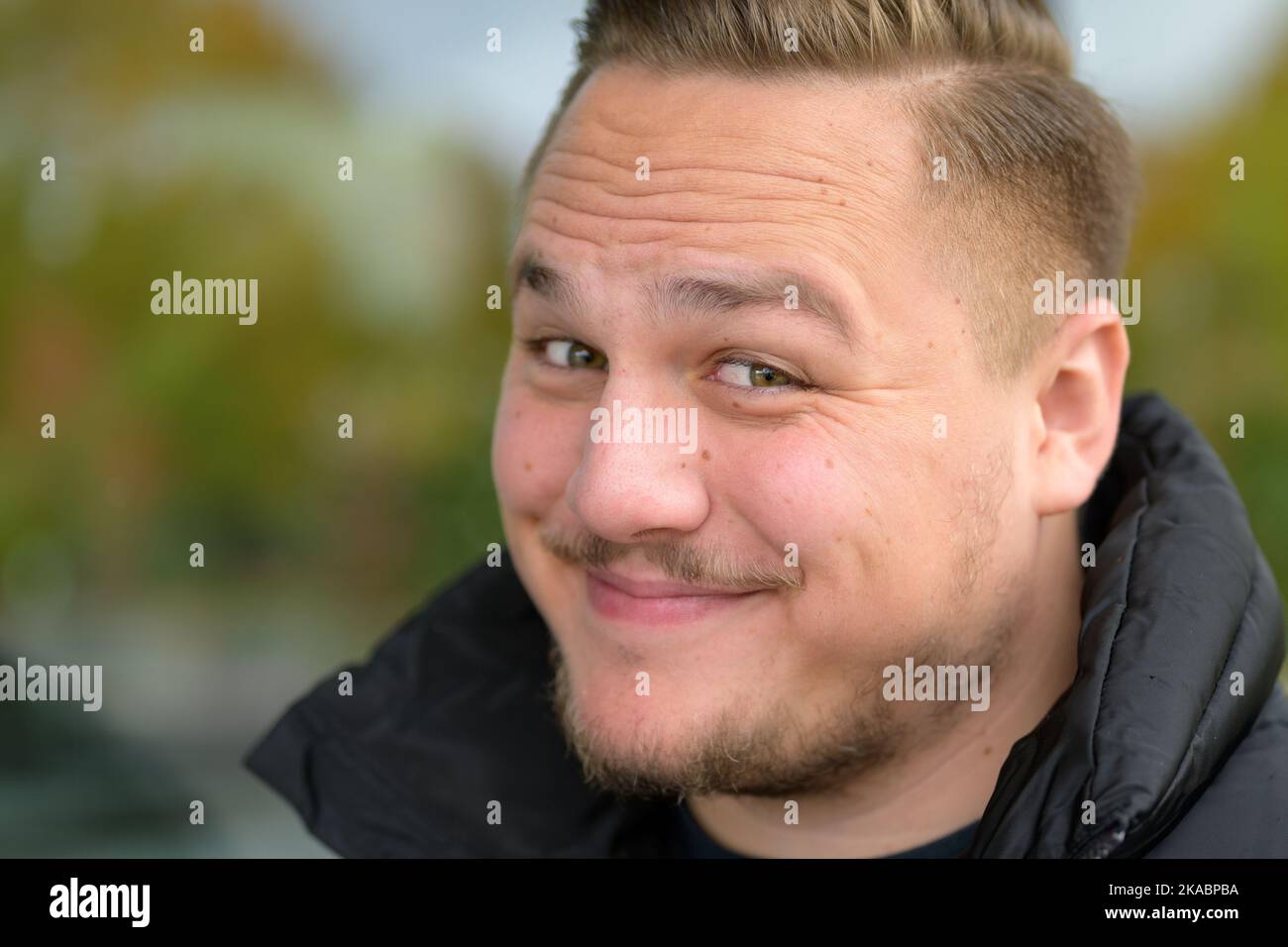Winning smile hi-res stock photography and images - Alamy