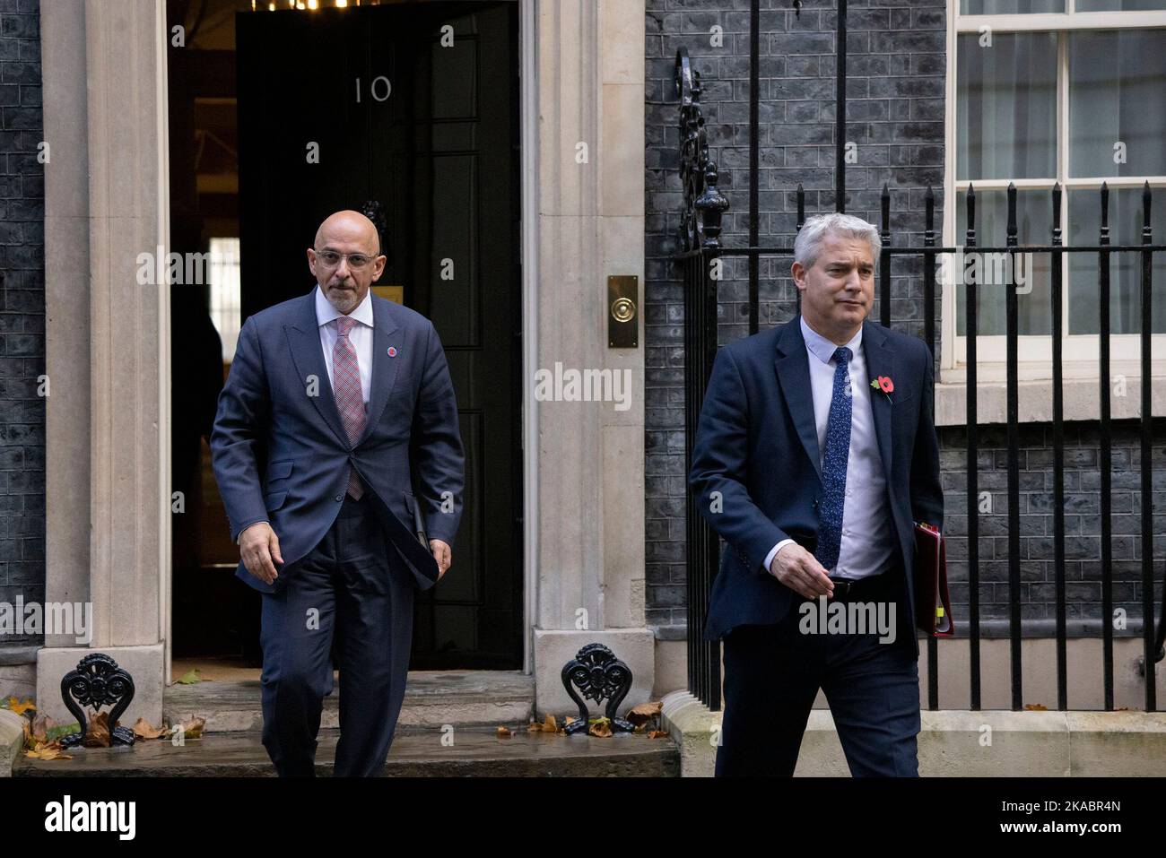 PHOTO:JEFF GILBERT 01st November 2022 Steve Barclay and Nadhim Zahazwi ...