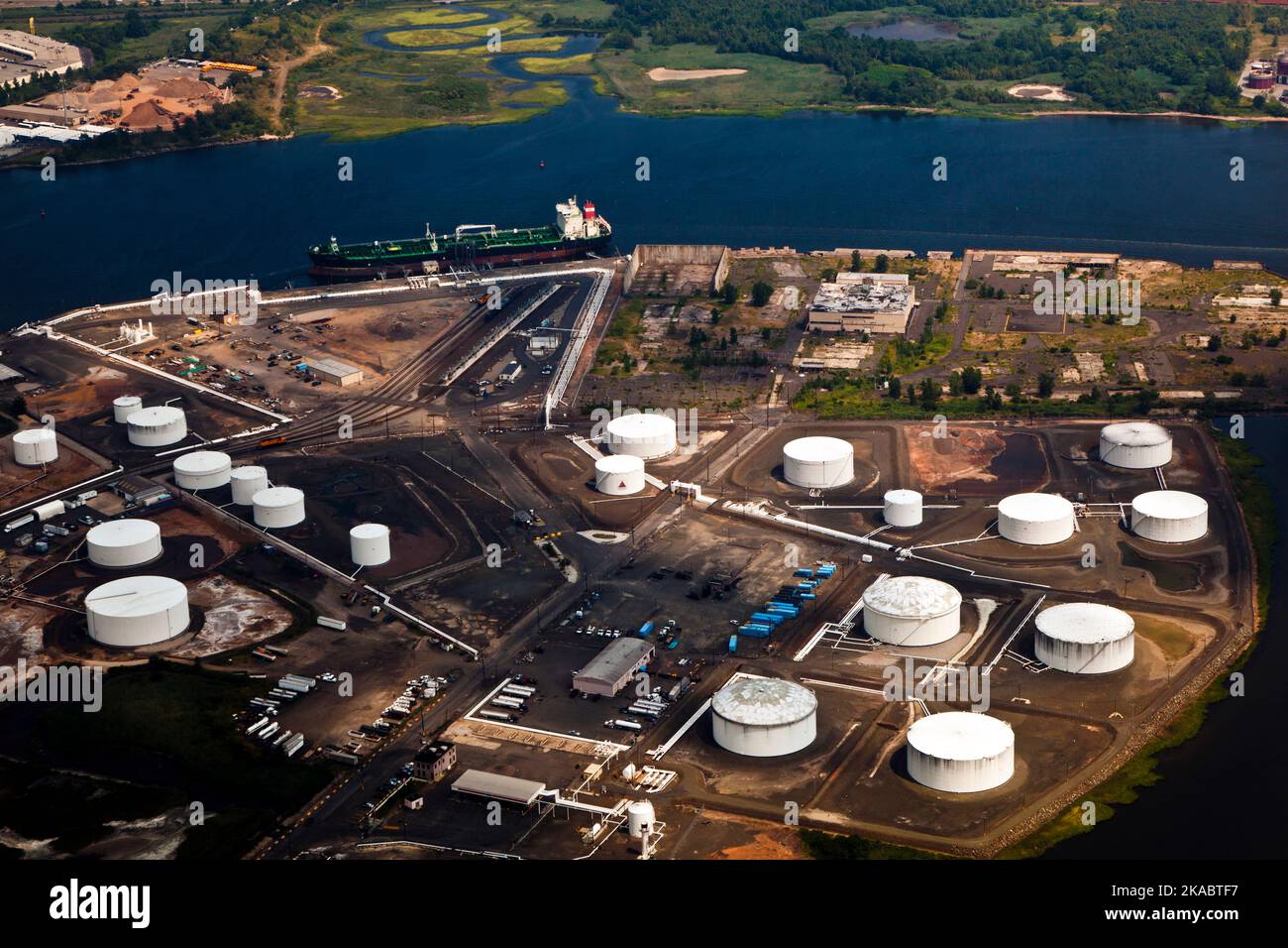 Oil farm with river in Newark, New York Stock Photo - Alamy