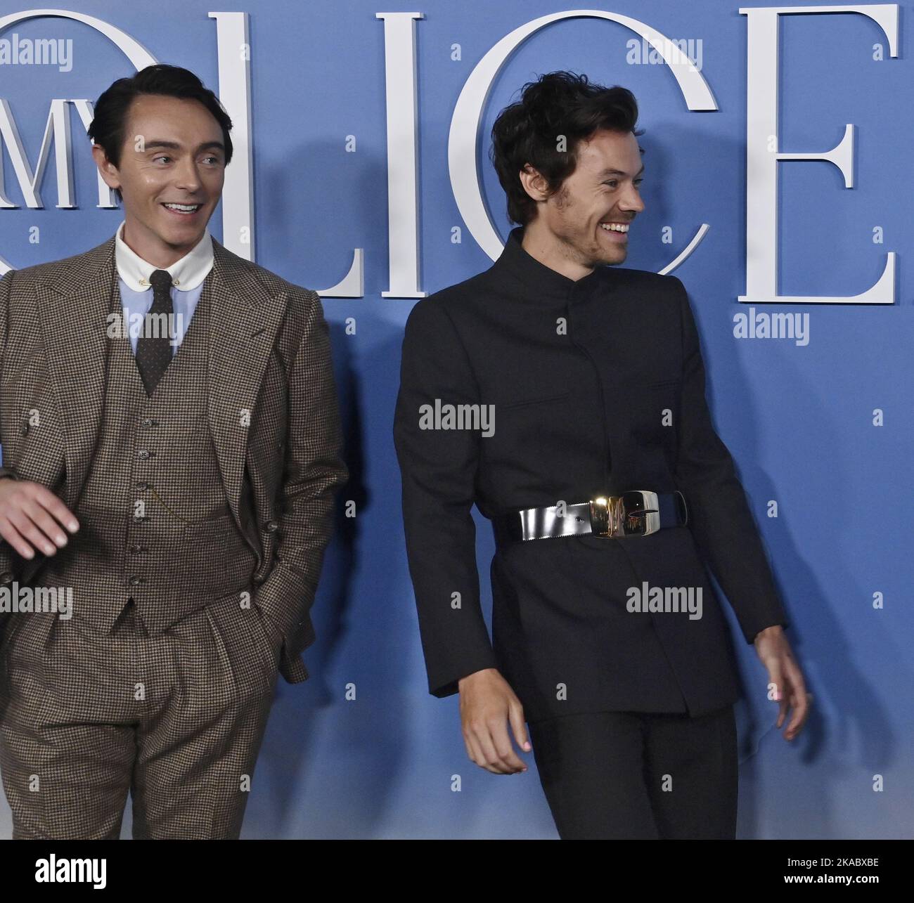 Los Angeles, United States. 01st Nov, 2022. Cast members David Dawson ...