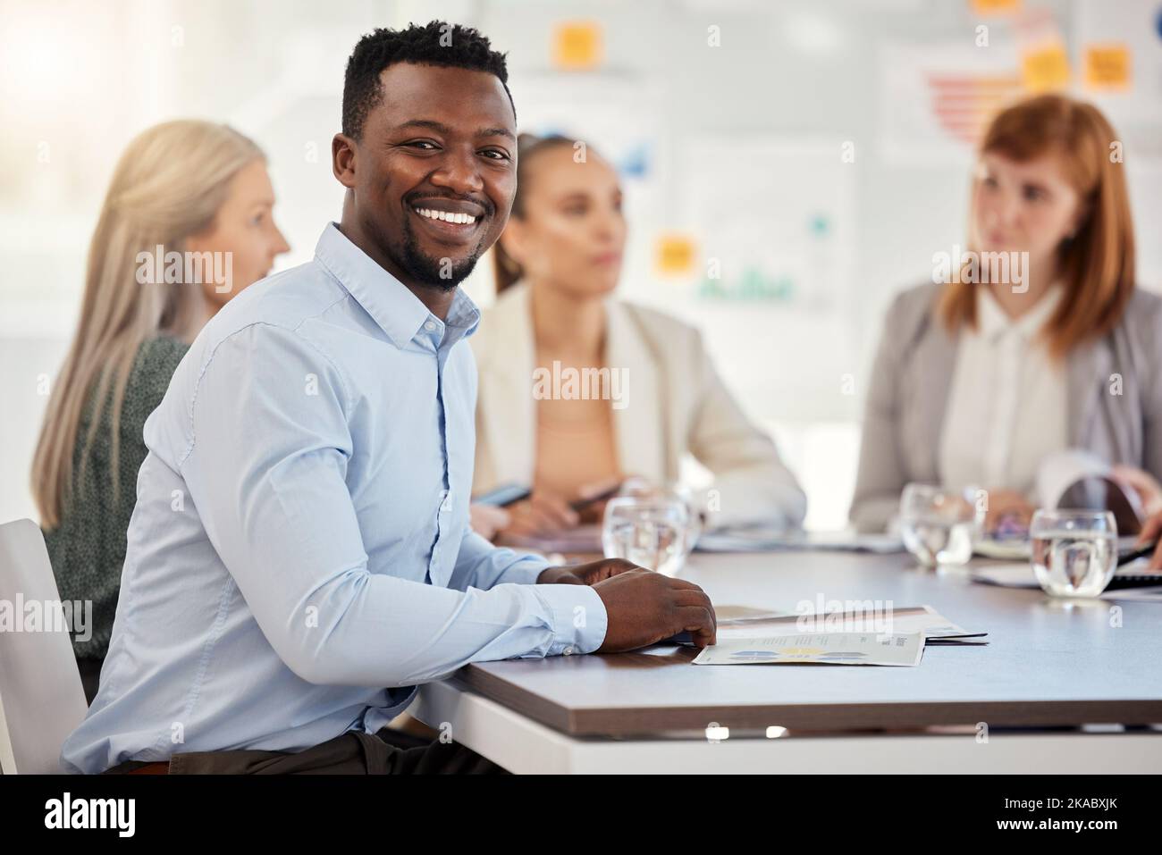 Business meeting conference face to face discussion hi-res stock ...