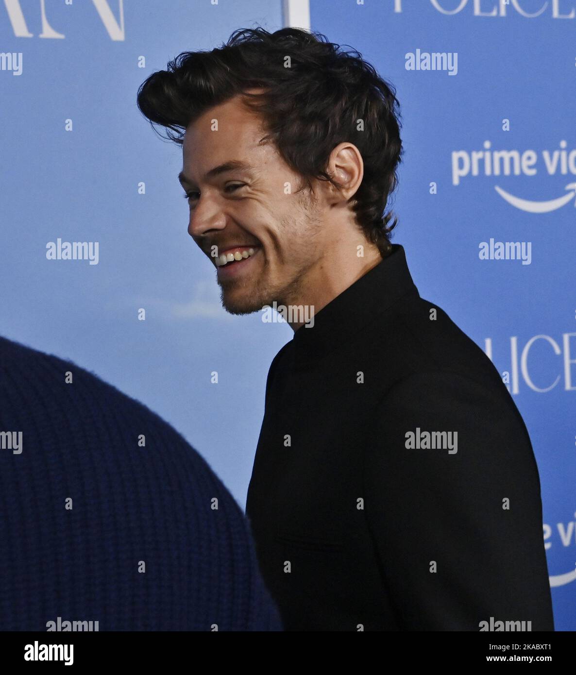 Harry Styles Laughing Gif 2022