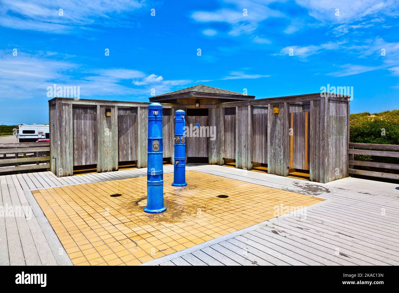 Beach shower with changing room hi-res stock photography and images - Alamy