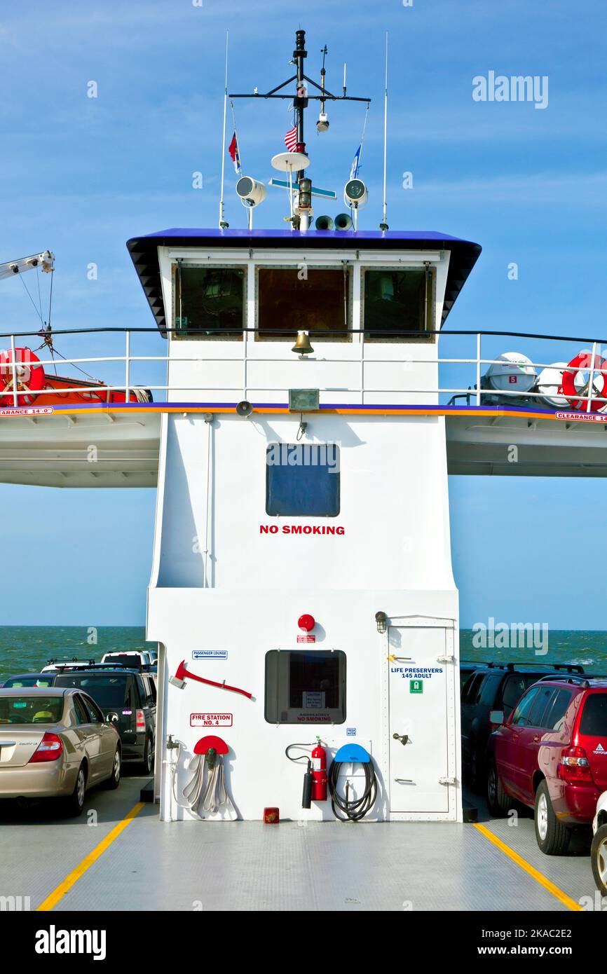 cars on the ferry Stock Photo - Alamy